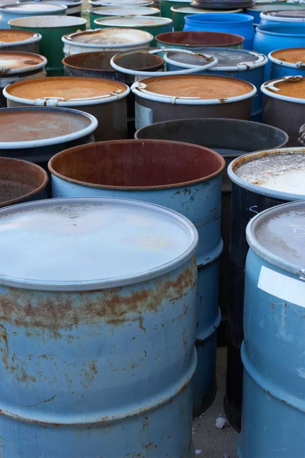 4 Types of Hazardous Waste (Classification + Categories)