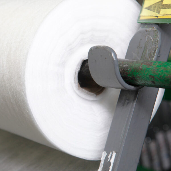 Polypropylene Spunbond Fabric: PP Spunbond Non-Woven Fabric Manufacturers